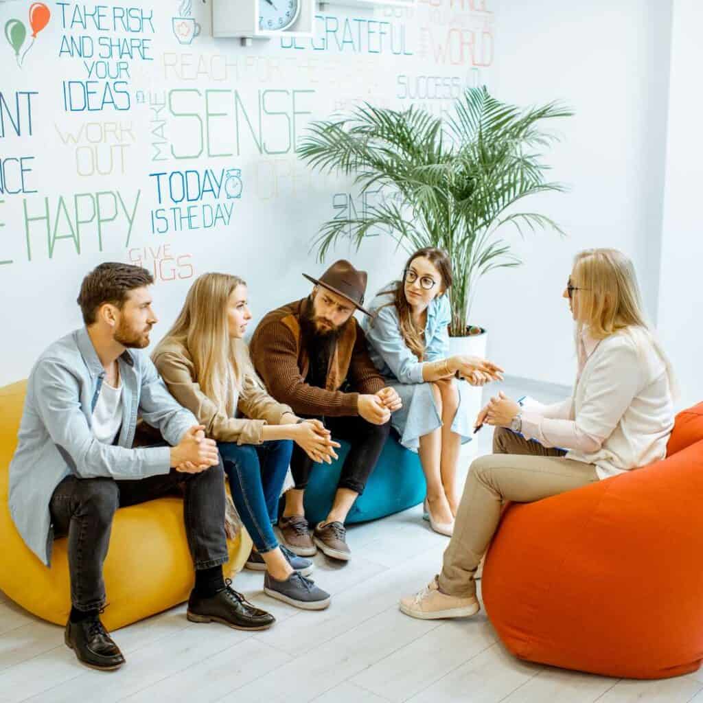 12-Step Group Therapy Near Me - Virtue Recovery Center