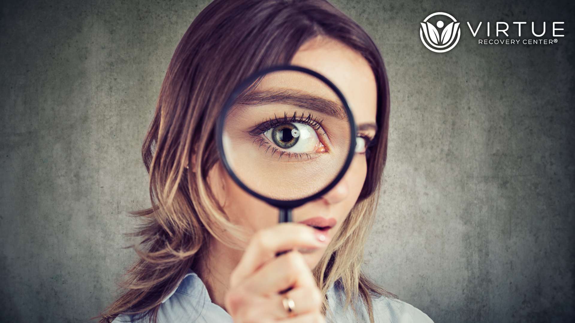 How to Identify Crystal Meth by Touch, Taste, Look & Smell